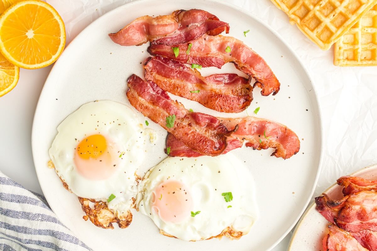 Air Fryer Bacon Recipe for Busy Parents - Yum and Yummer