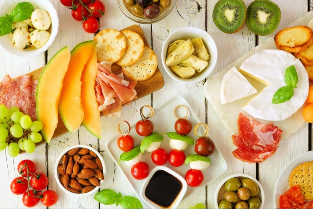 12 Finger Foods Everyone Loves At A Party - Yum and Yummer