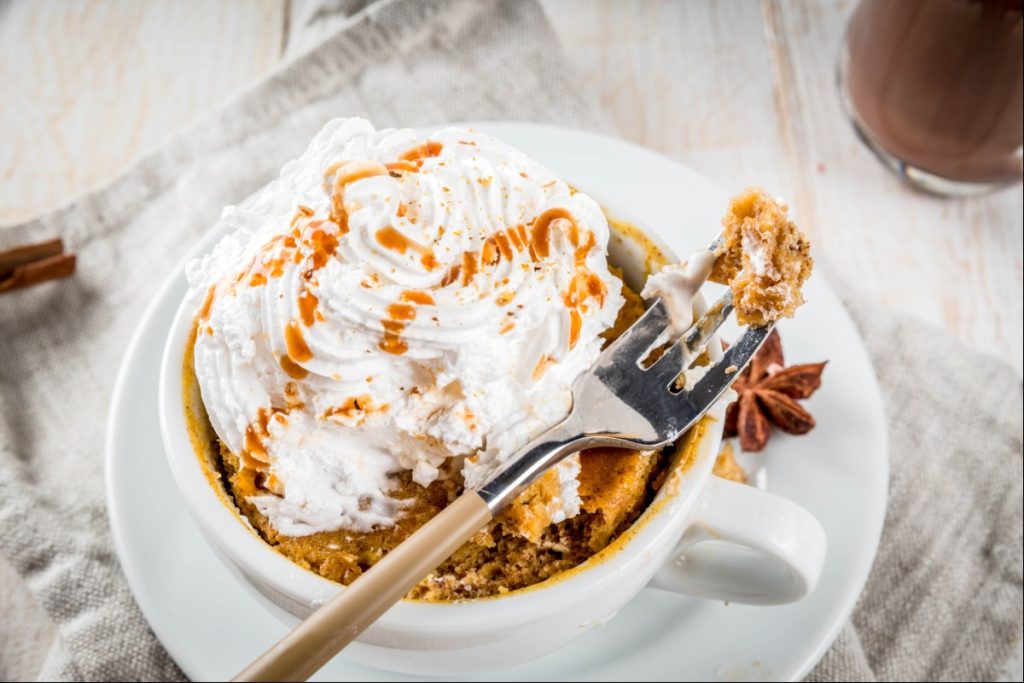 17 Warm Desserts That Melt In Your Mouth - Yum and Yummer