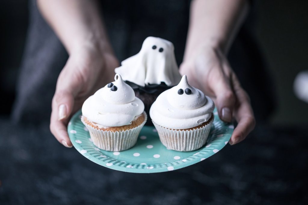 17 Spooky Food Ideas That Are Almost Too Creepy to Eat - Yum and Yummer