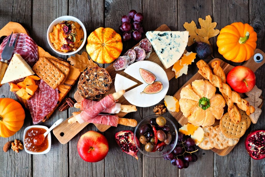 19 Fall Party Food Dishes - Yum and Yummer