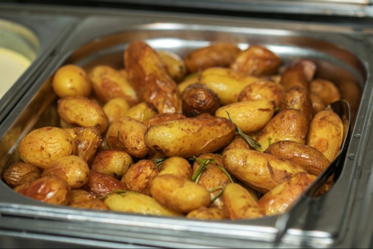 15 Fall Potluck Dishes Everyone Loves - Yum and Yummer