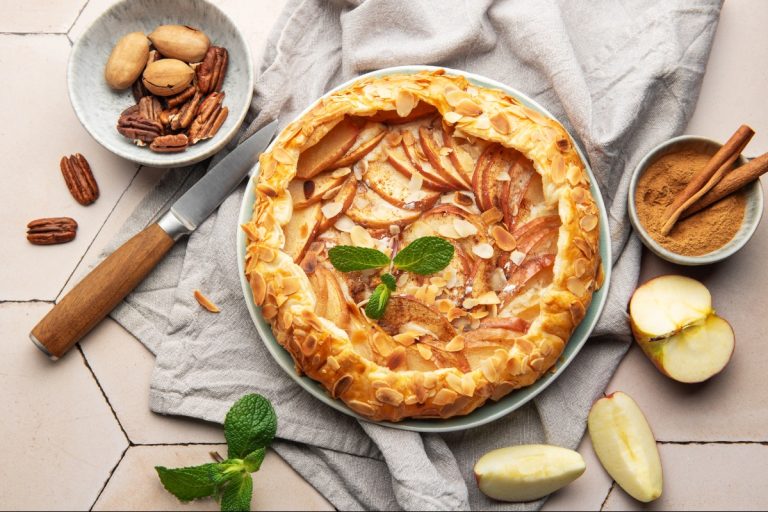 17 Warm Desserts That Melt In Your Mouth - Yum and Yummer