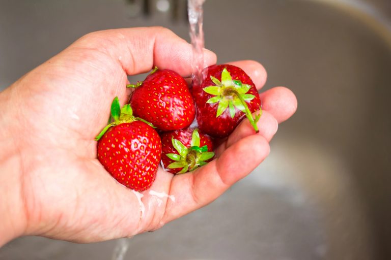 How To Clean Strawberries - Yum and Yummer