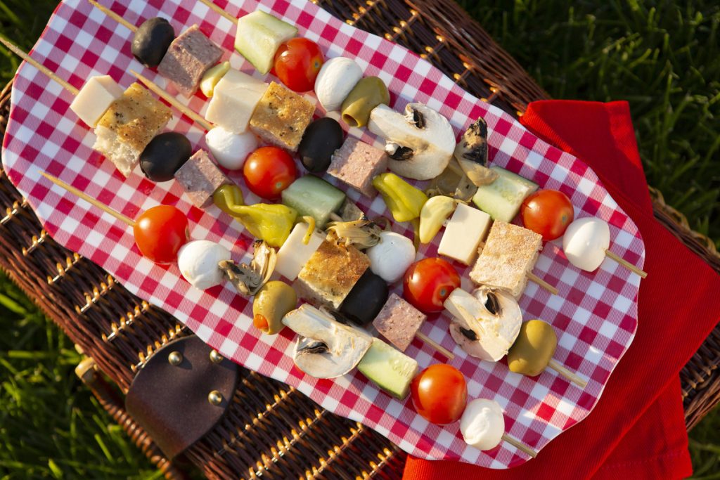 15 Best Finger Foods For Parties - Yum and Yummer